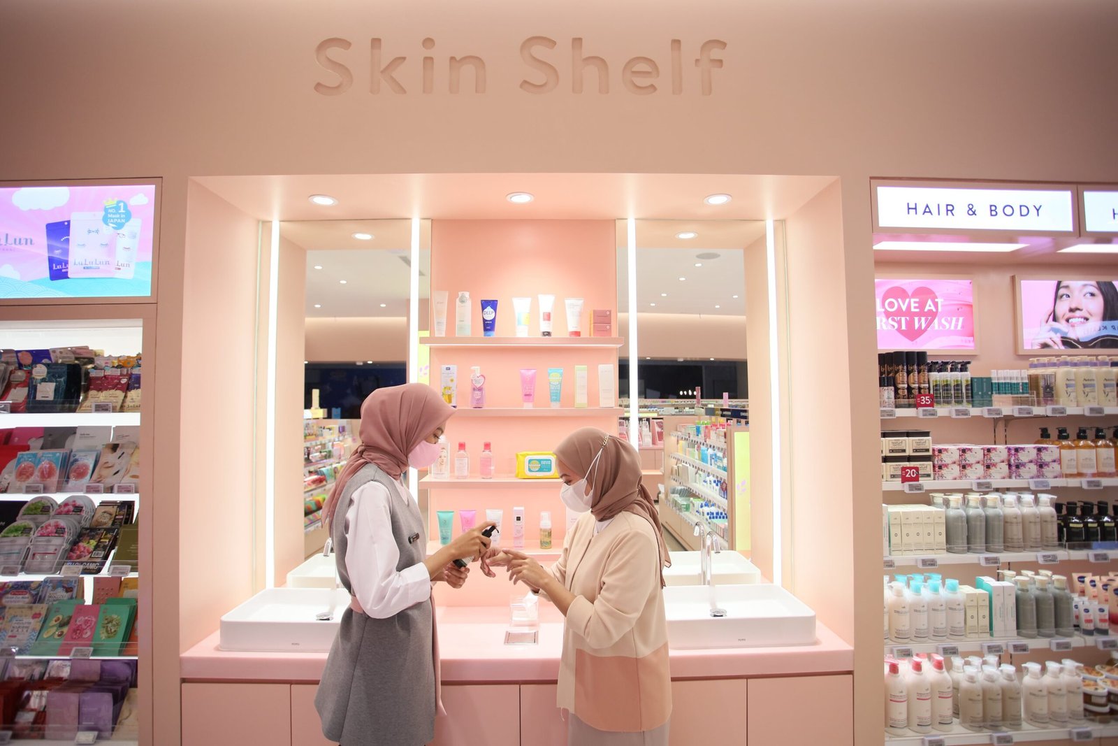 Sociolla Resmikan Gerai Omnichannel Pertama di Banjarmasin - Kalimantan ...