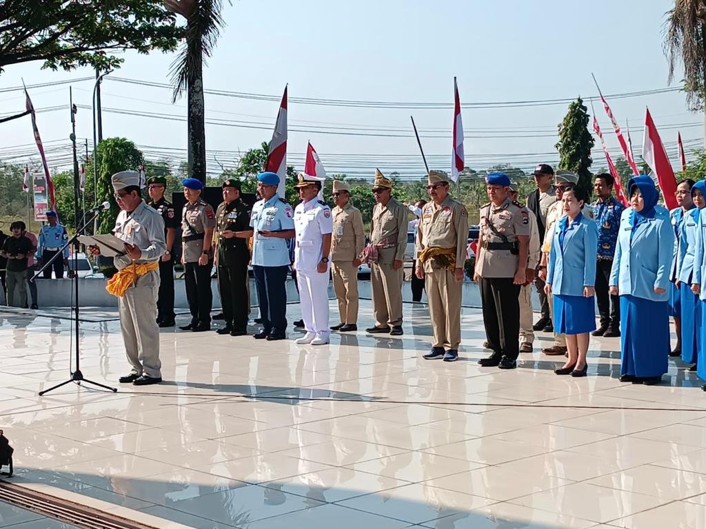 Mengenang Perjuangan Letnan Kolonel Hasan Basry Gubernur Tentara ALRI ...