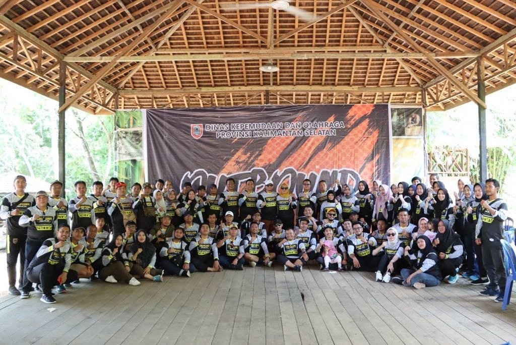Pererat Silaturahmi,Dispora Gelar OutboundDi Alam Roh Loksado